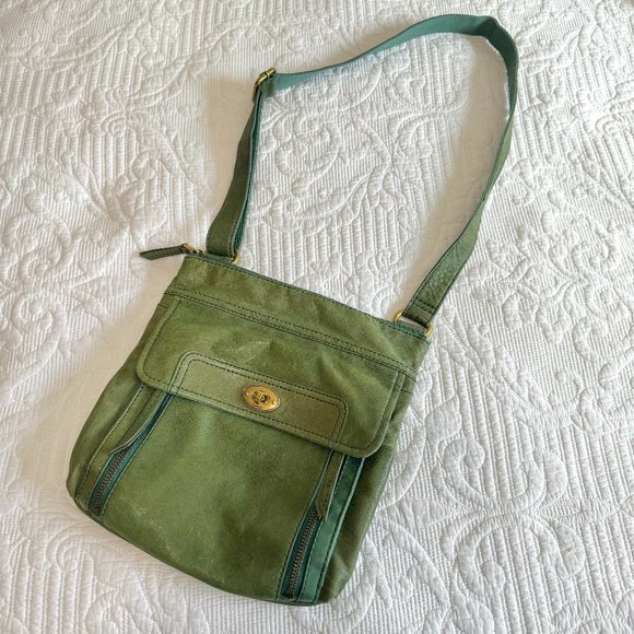 Fossil | Bags | Fossil Green Lambskin Leather Crossbody Purse Maddox ...